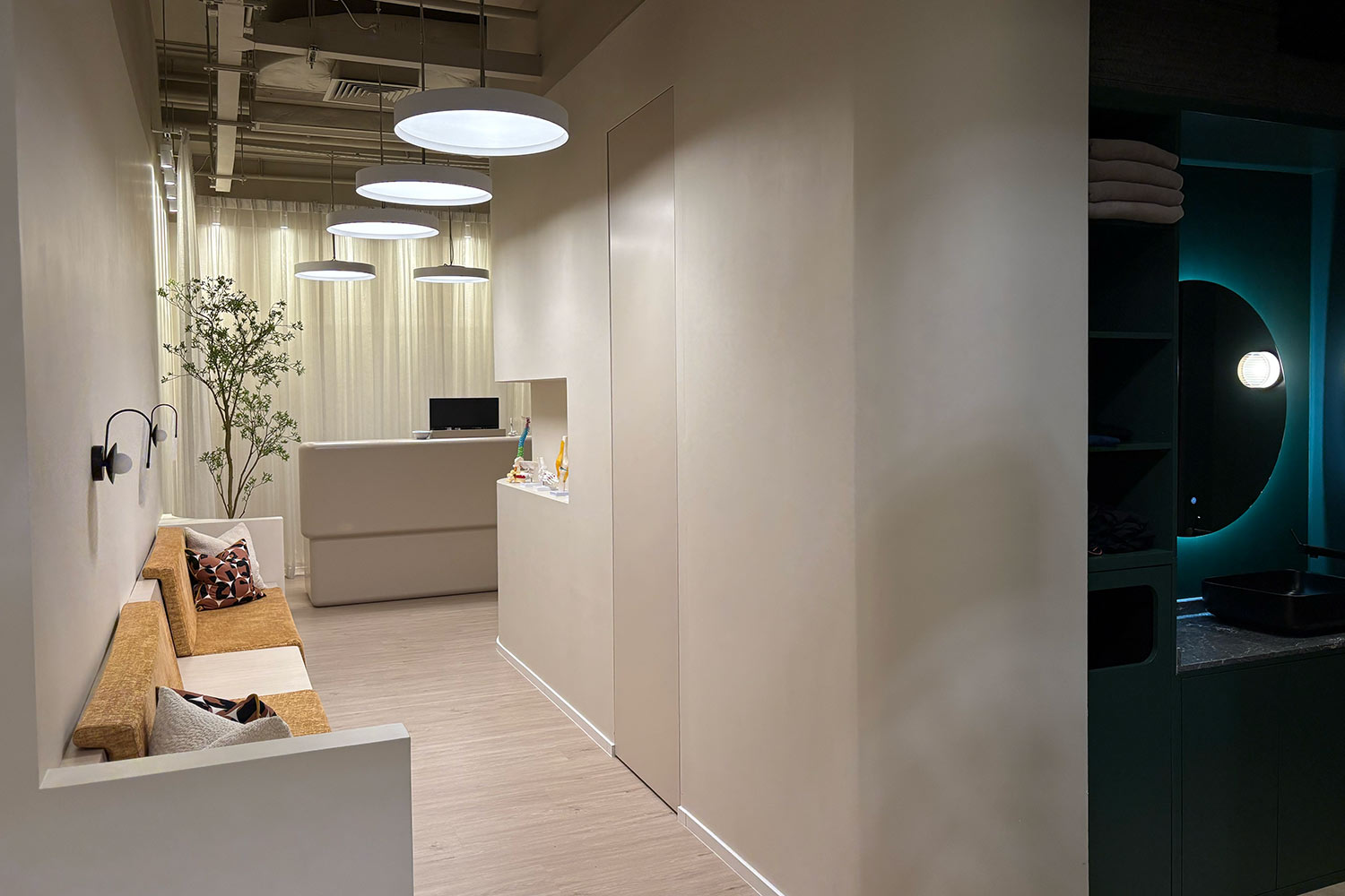 Thrive by PhysioCentral – Expert Physiotherapy in HK's Southside